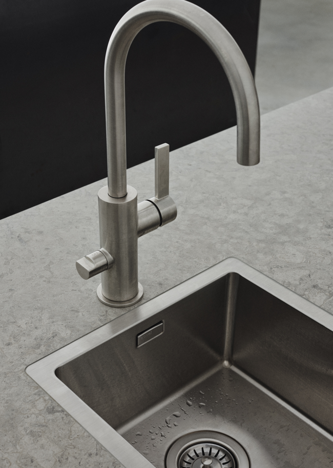 Stilren studio med varmgrå toner - Inspiration - Bricmate